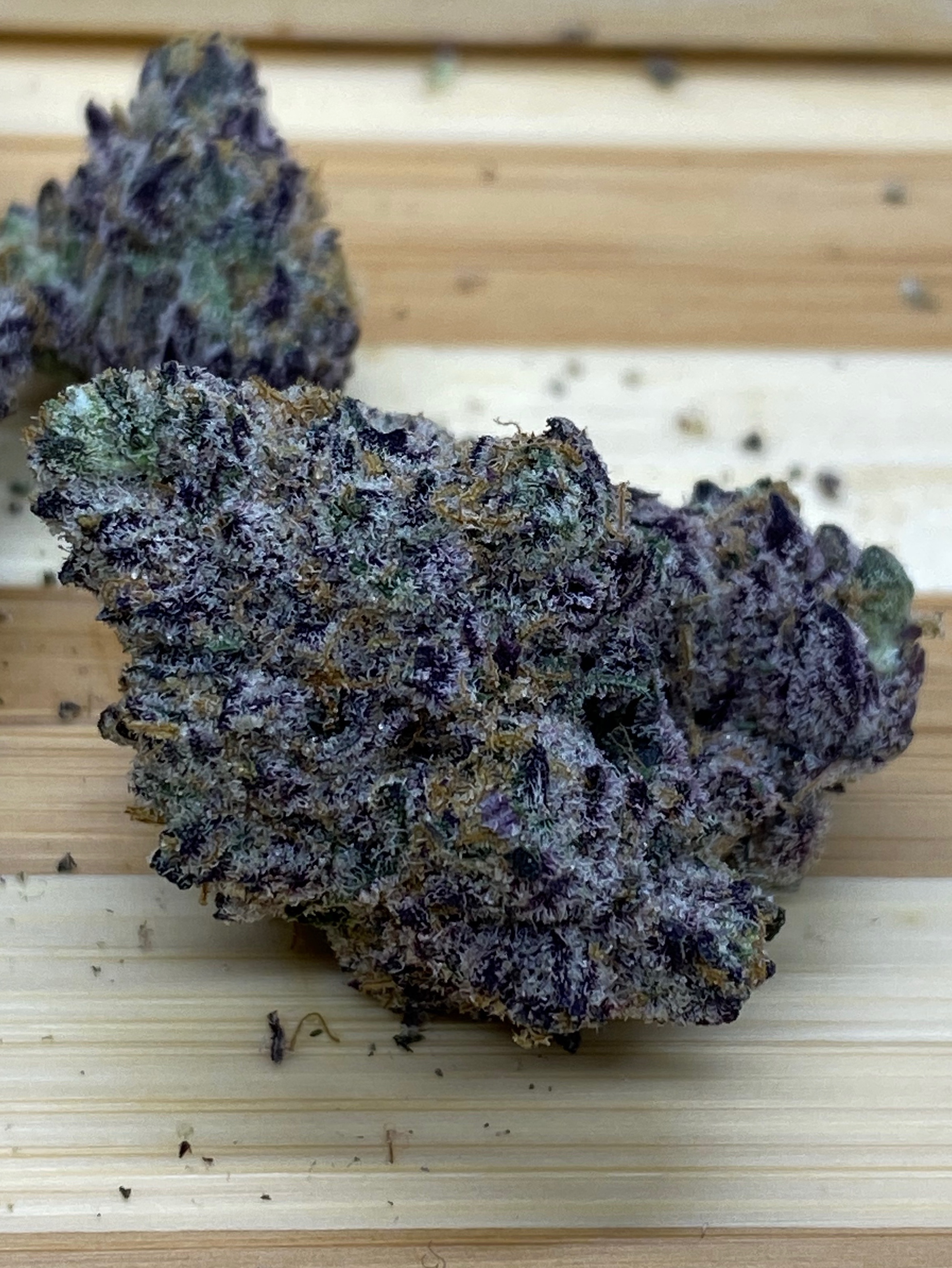 Galactic Gas by Alien Labs | West Coast Weed Reviews